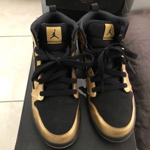 Yves Saint Laurent Bags | Soldsaint Laurent Ysl Crossbody Woc Black ...